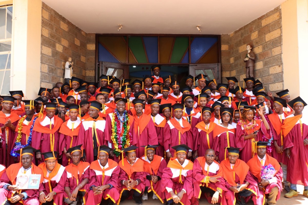 Graduation Ceremony Class Of 2022 – Don Bosco Boys Town